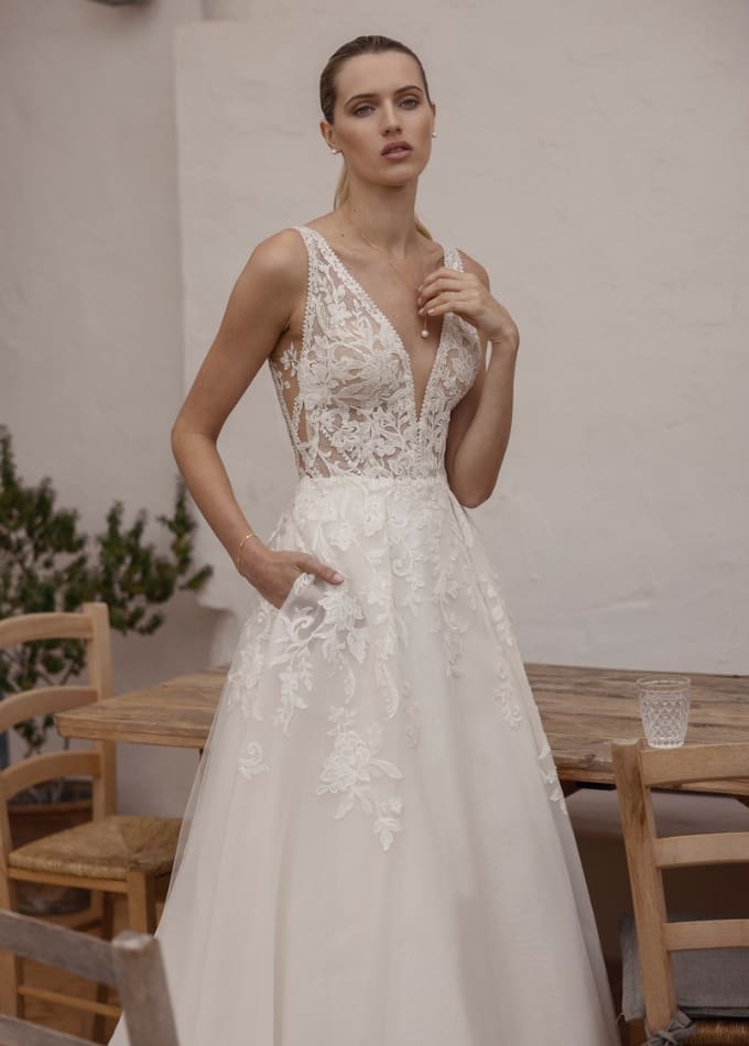 Wedding Dresses | Pontypridd | Cardiff | The Dress & I